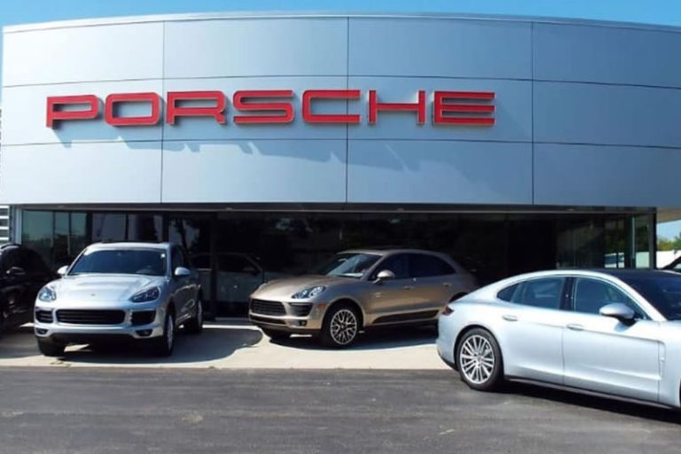 Porsche Announces 1,900 Job Cuts by 2029 Following Strategic Restructuring