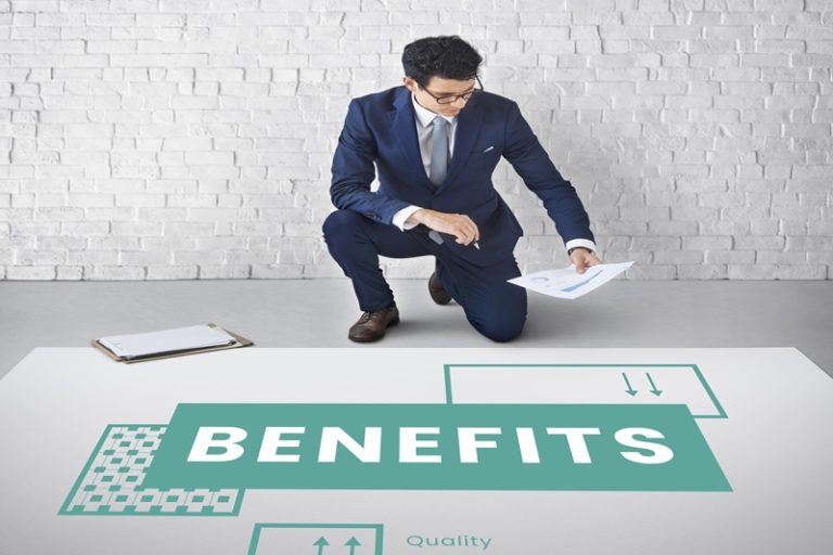 Best Employee Benefits: Top 12 Companies 2025